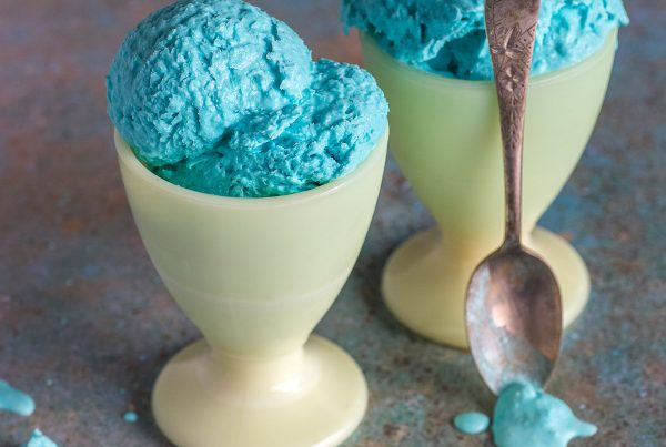 low carb macaroons, Chocolate Raspberry French Macaroons