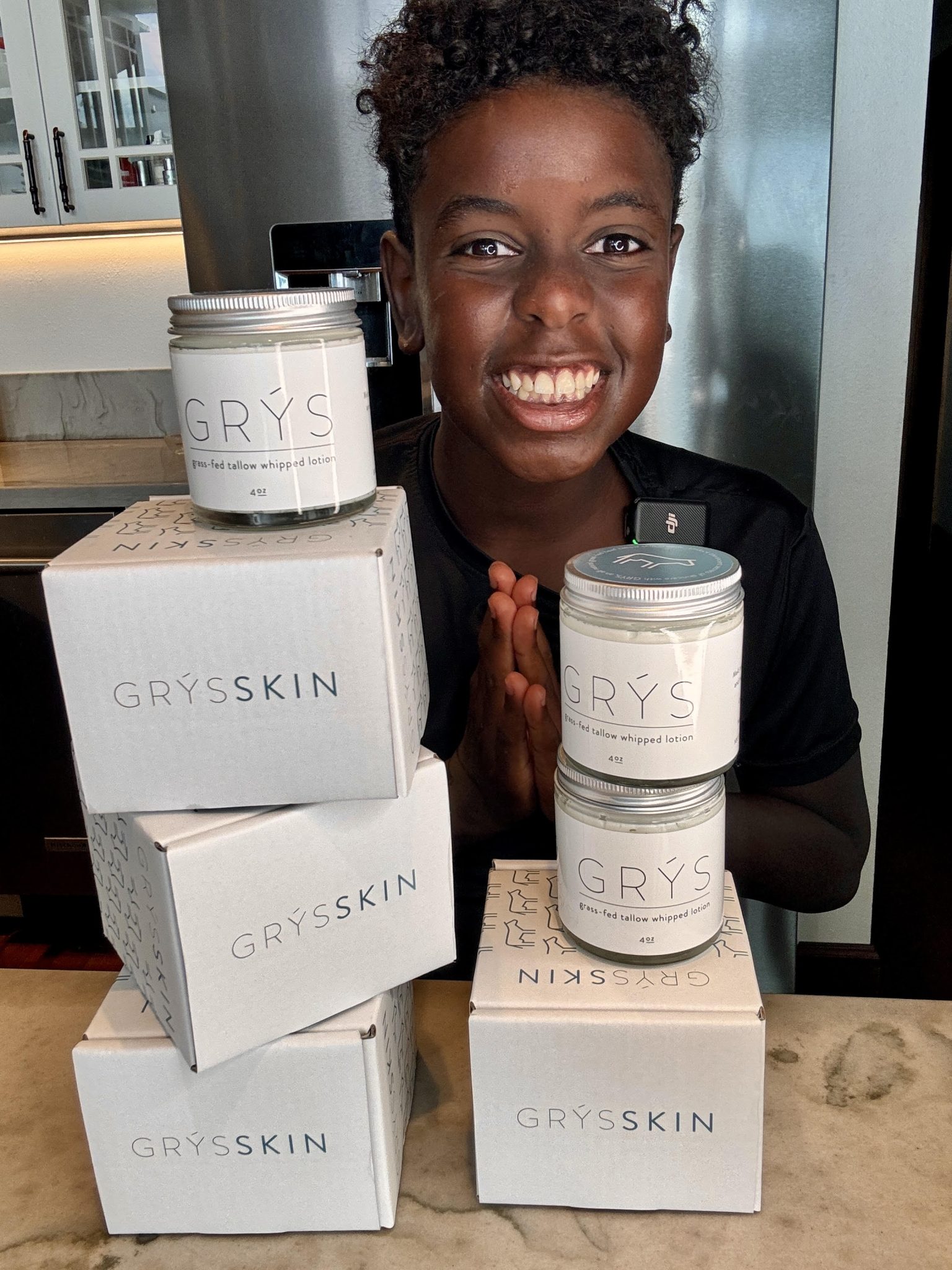 GRÝS SKIN GIVEAWAY - Maria Mind Body Health